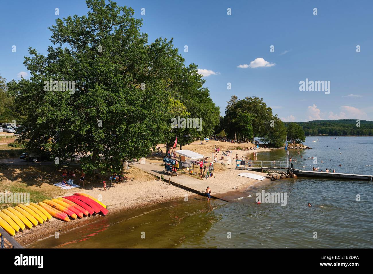 The Lac des Settons (Lake of the Settons), a reservoir in the heart of ...