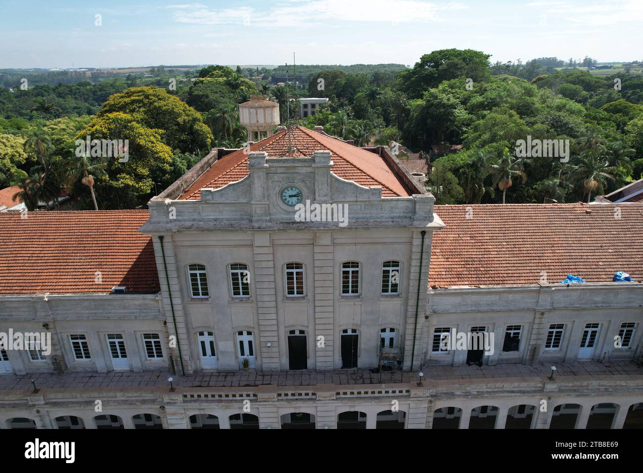 Facade detail of brazilian agriculture college main building, ESALQ USP ...