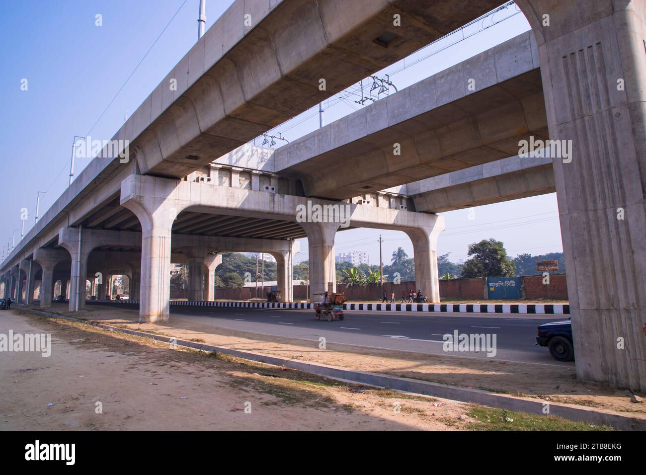 Skyward structure view of The Dhaka Metro Mass Rapid Transit (MRT) in ...