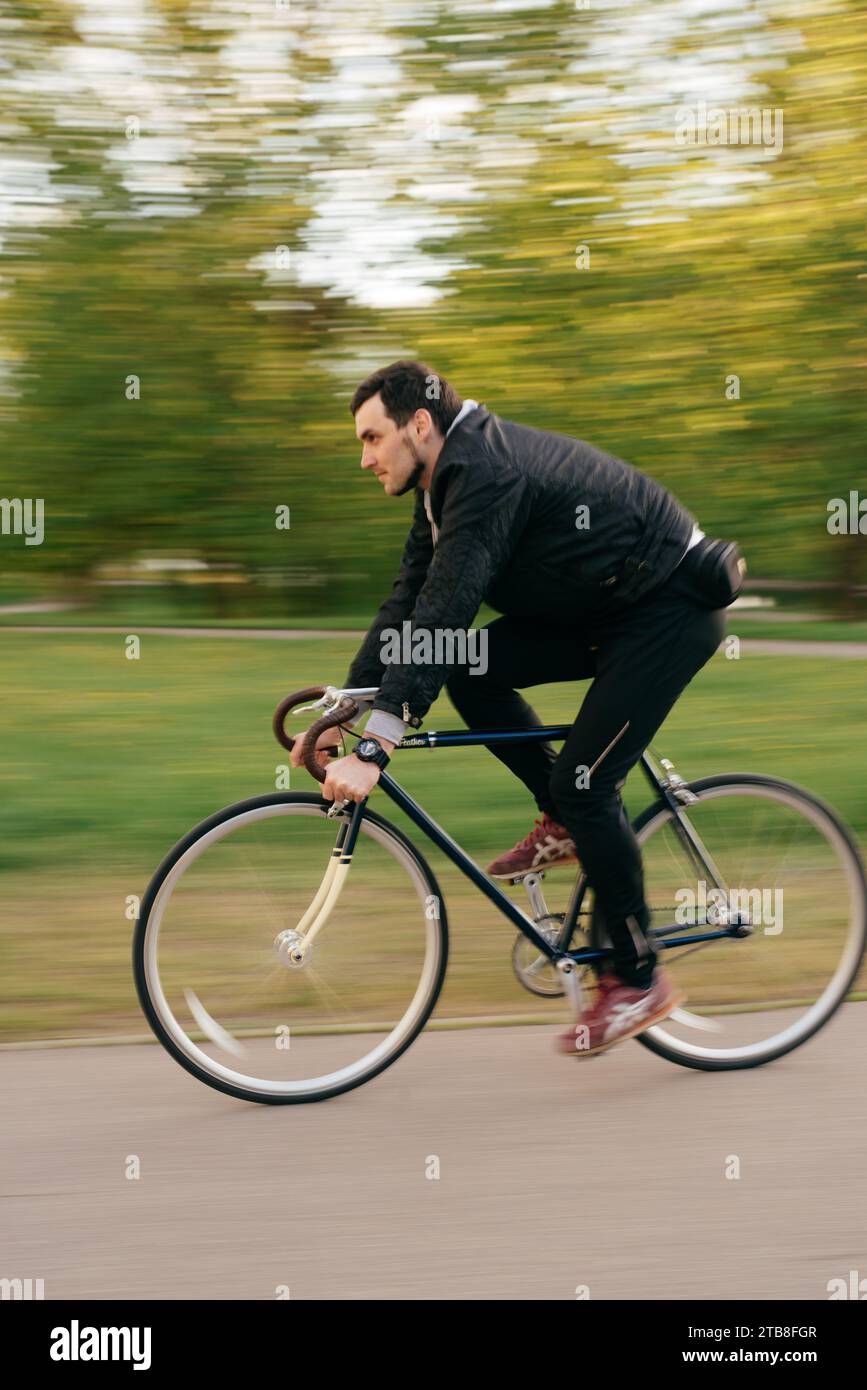 Business cycle models hi-res stock photography and images - Alamy