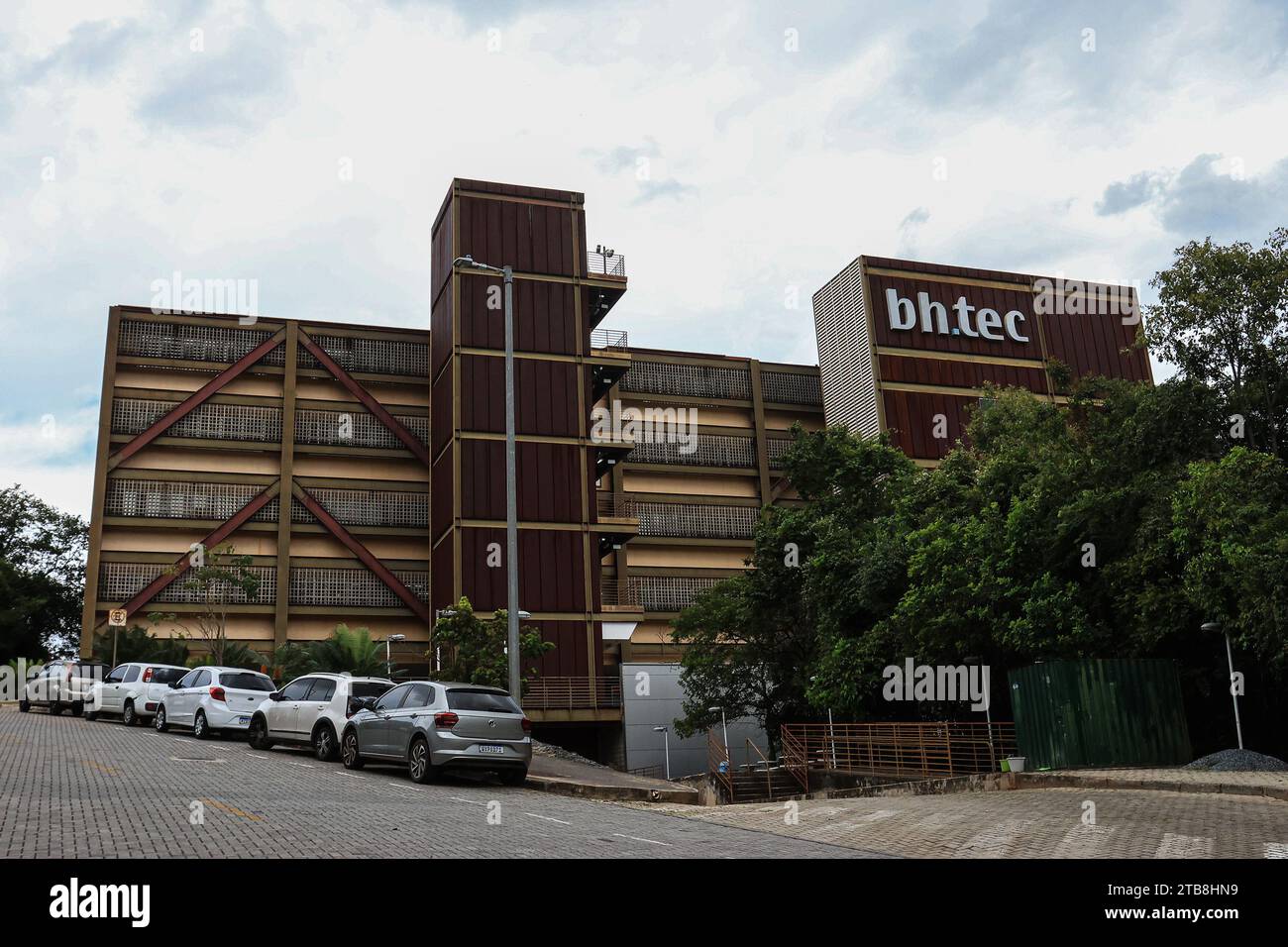 Bh tec hi-res stock photography and images - Alamy