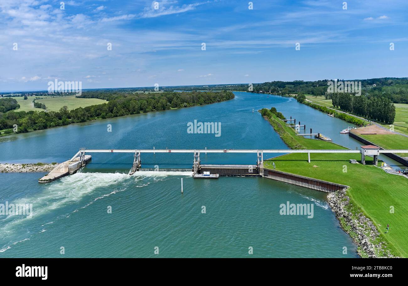 Artificialisation of waterways hi-res stock photography and images - Alamy