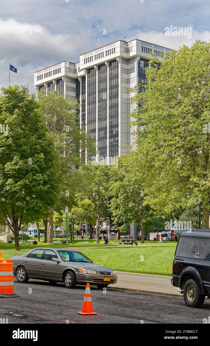 One Commerce Plaza, a Downtown Albany skyscraper, had its white marble ...