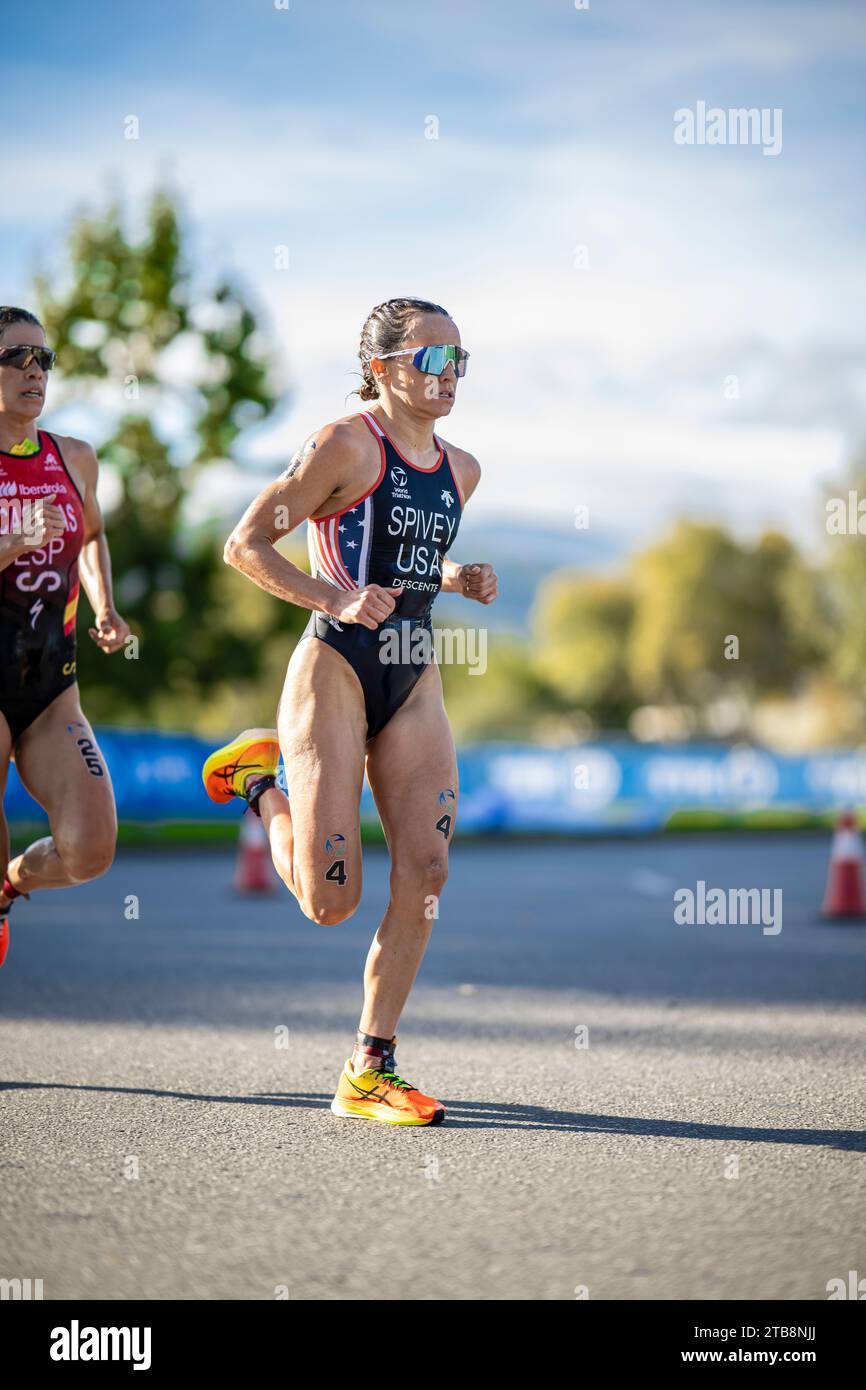 Taylor Spivey running in Pontevedra in the 2023 World Triathlon ...