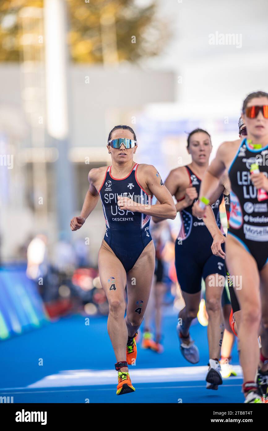 Taylor Spivey running in Pontevedra in the 2023 World Triathlon ...