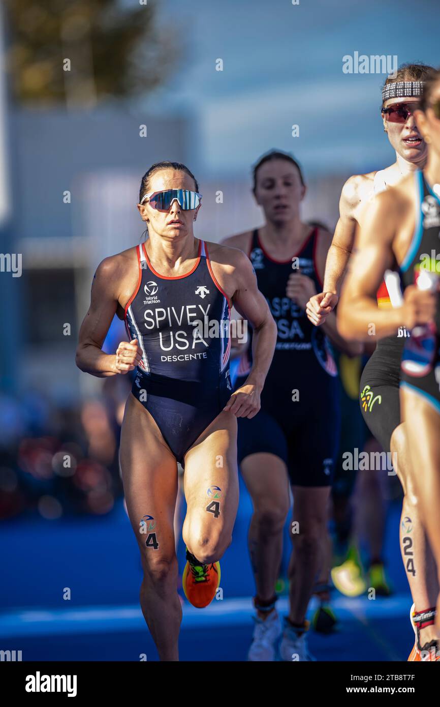 Taylor Spivey running in Pontevedra in the 2023 World Triathlon ...