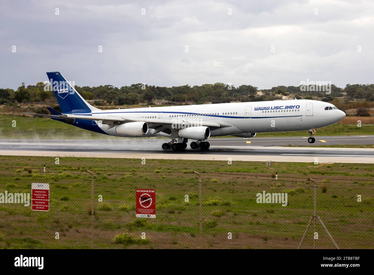 Universal Sky Carrier (USC) Airbus A340-313 (REG: D-AUSC) arriving for ...