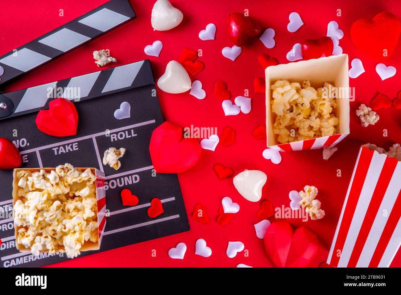Romantic date on Valentine's Day February 14. Love movie marathon, date ...