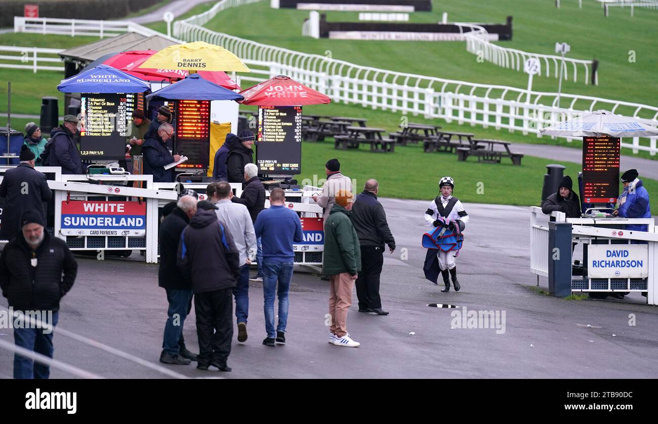 Jockey OIsin Murphy returns the Weighing Room after The vBoost Your ...