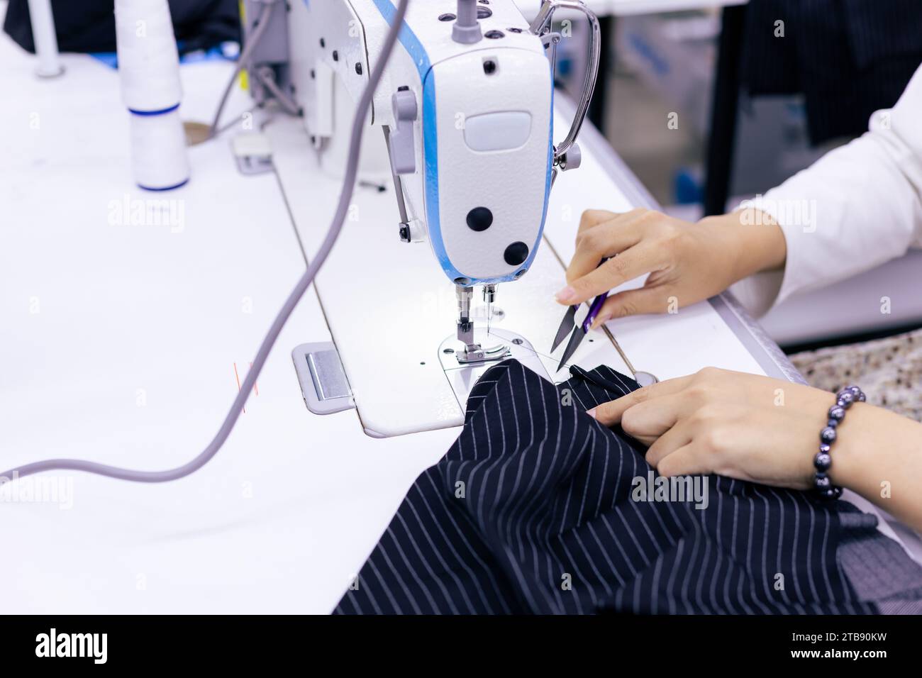 Extreme close up sewing machine hi-res stock photography and images - Alamy