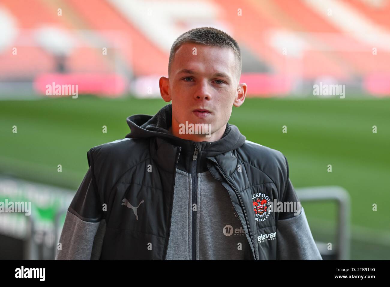 Andy Lyons #24 of Blackpool arrives ahead of the Bristol Street Motors ...
