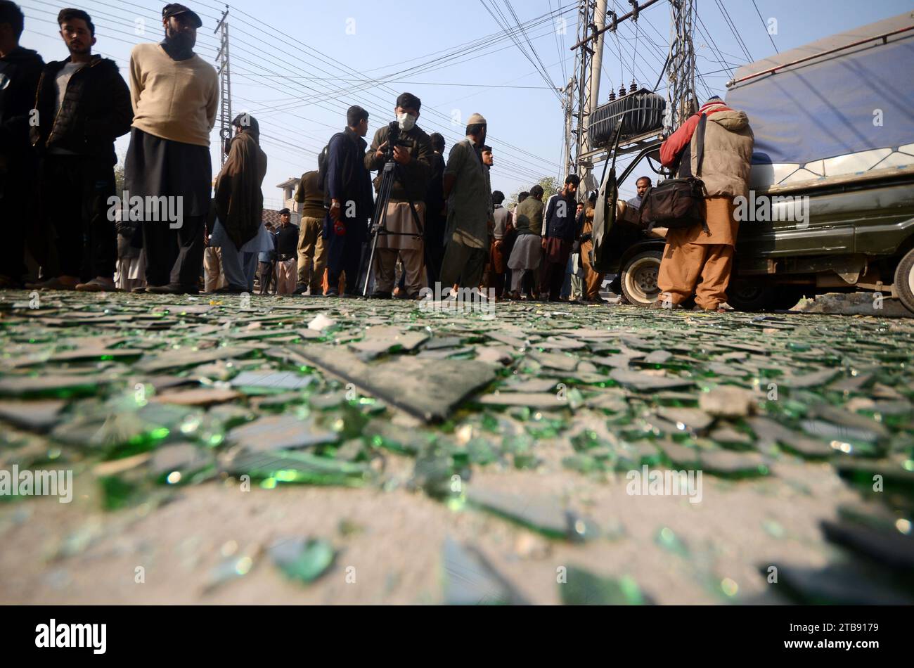 Peshawar, Peshawar, Pakistan. 5th Dec, 2023. Shattered glass covers the ...