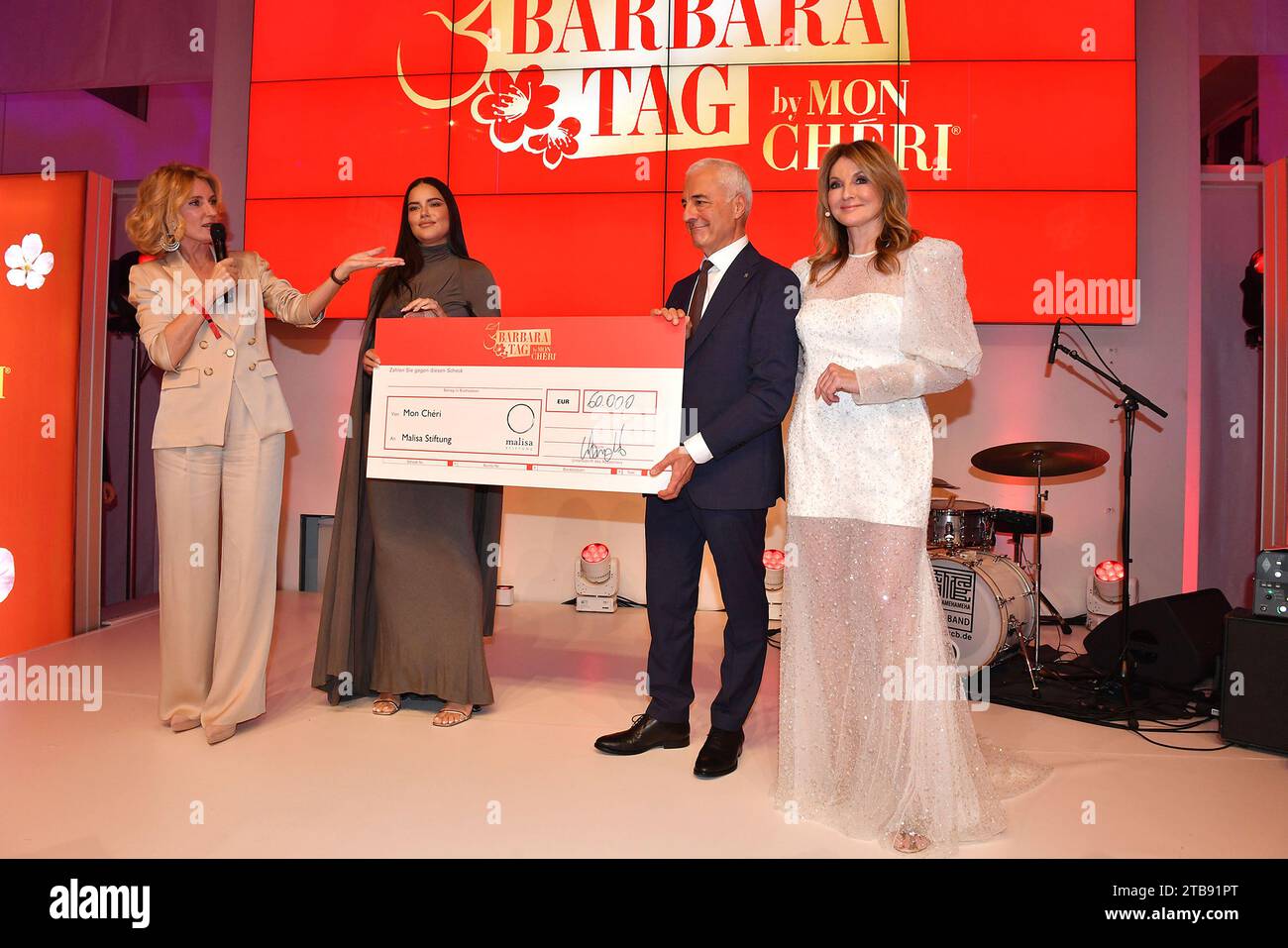 Maria Furtwaengler, Adriana Lima, Carlo Vassallo und Frauke Ludowig ...