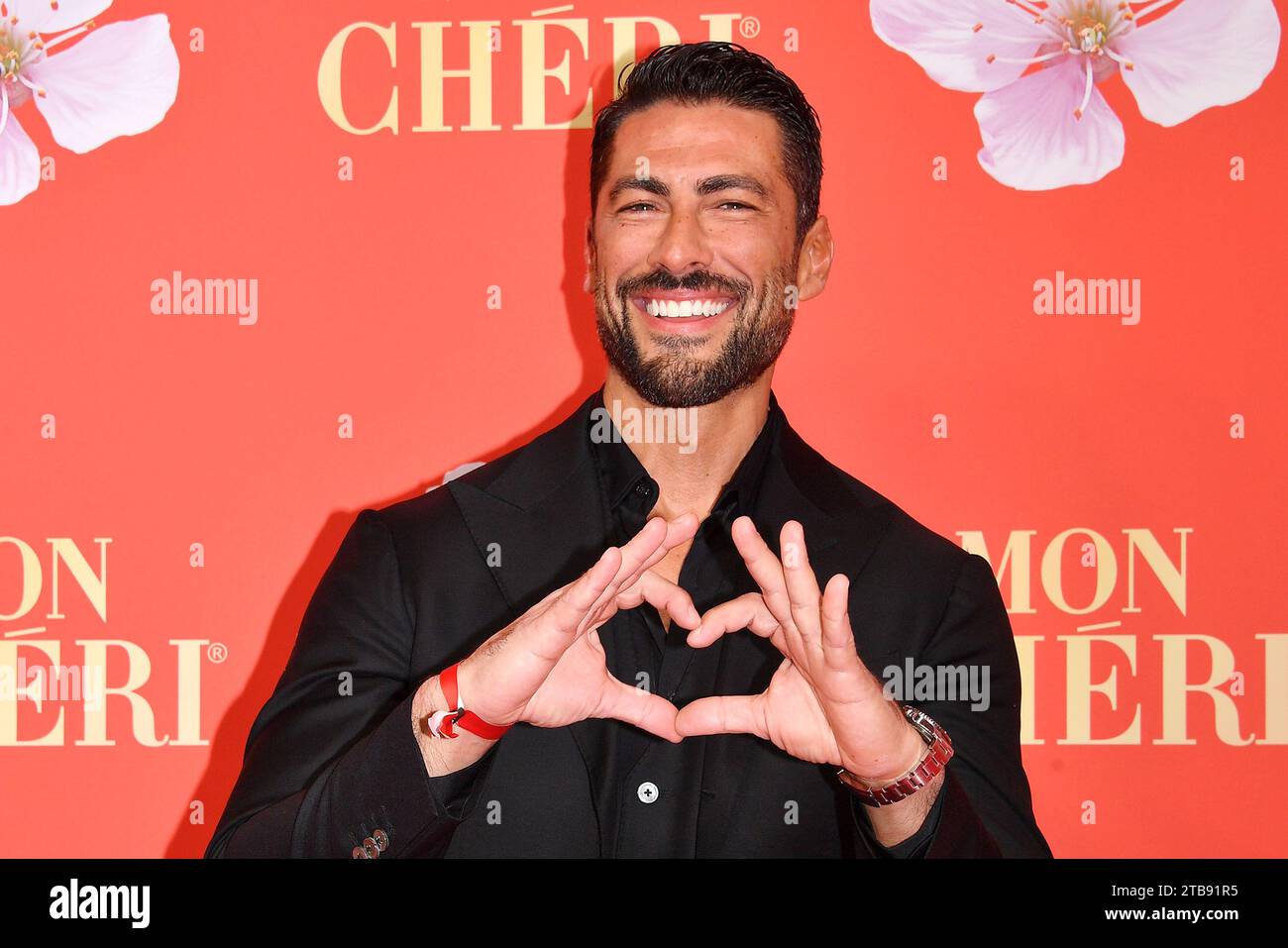 Dr. Giovanni Angiolini beim Mon Cheri Barbara Tag Event am 4.12.2023 in ...