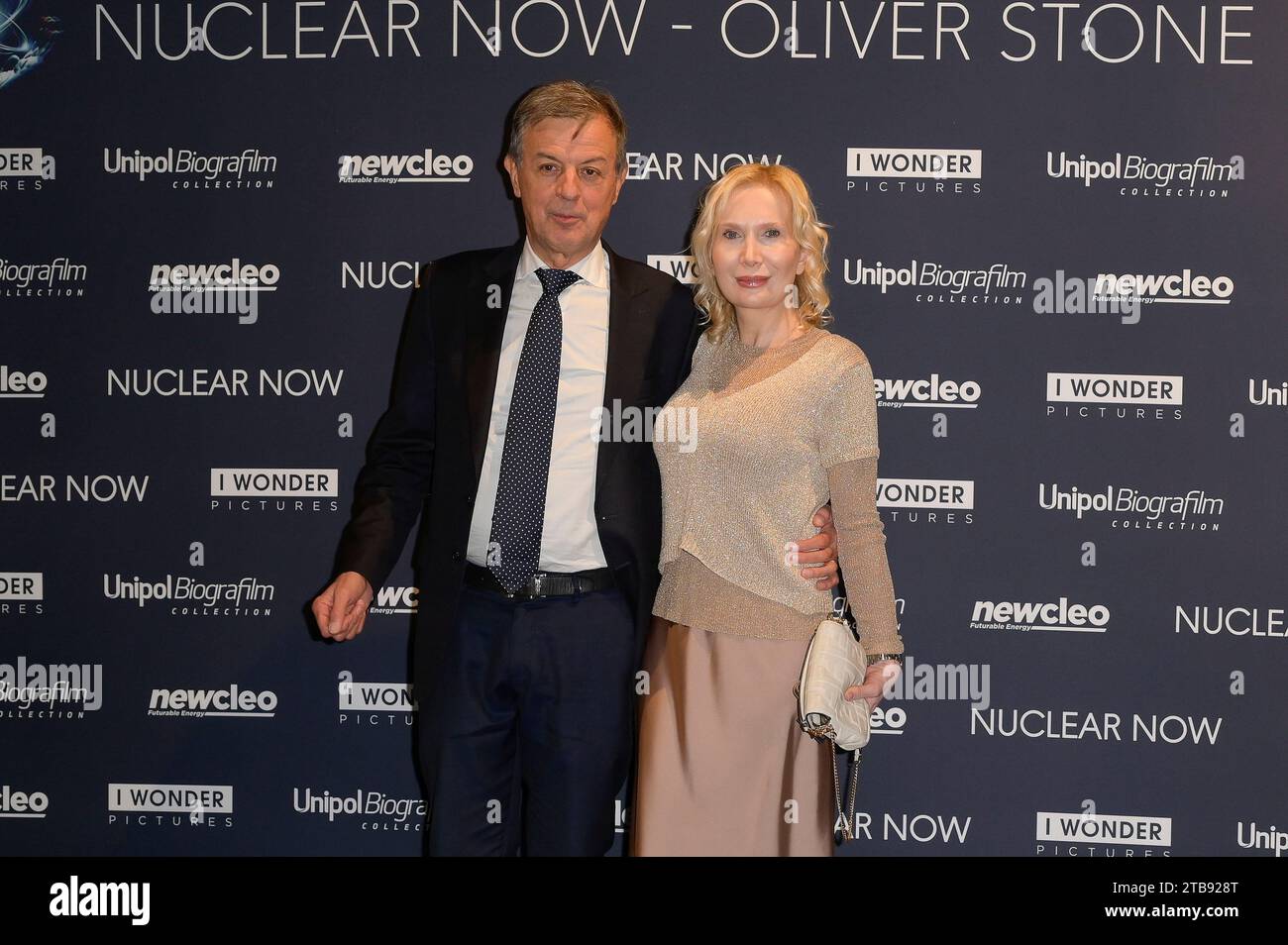 Renzo Lusetti mit Ehefrau Vira Carbone beim Screening des Dokumentarfilms 'Nuclear Now' im Space ...