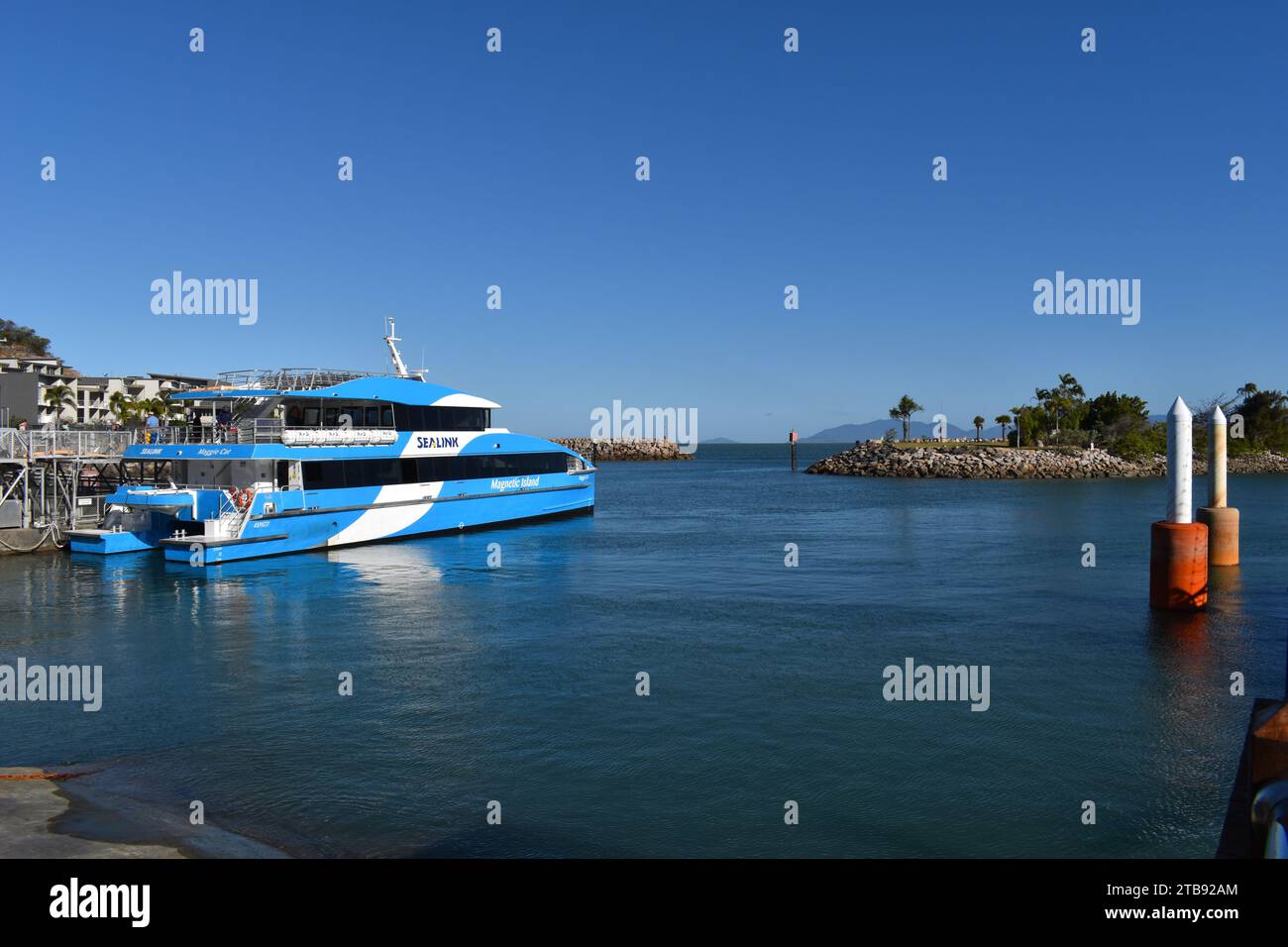 Sealink ferry moored in the picturesque marina on Magnetic Island Stock ...