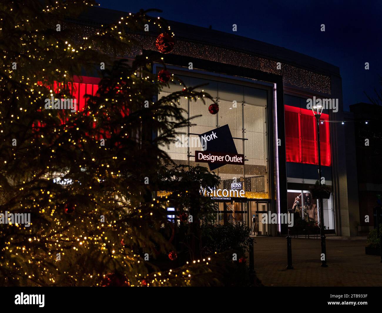McarthurGlen Designer Outlet York Stock Photo - Alamy