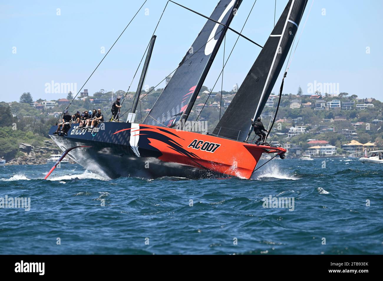 Sydney Harbour, Sydney, Australia. 5th Dec, 2023. 2023 Solas Big Boat Challenge; maxi yacht ...