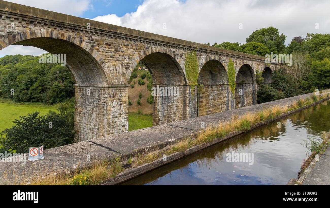 Chirk railway viaduct and aqueduct hi-res stock photography and images ...