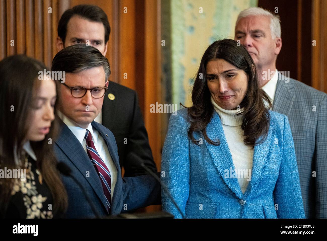 Washington, USA. 05th Dec, 2023. MIT student Talia Khan becomes ...