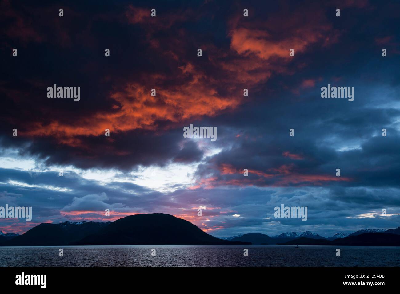 Chatham strait hi-res stock photography and images - Alamy