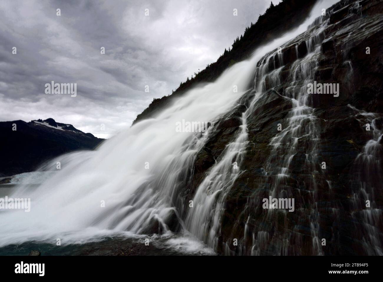 Mendenhall waterfall hi-res stock photography and images - Alamy
