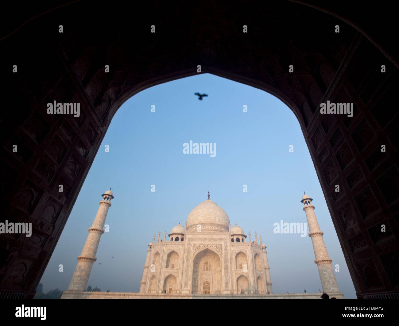 Taj Mahal seen through an arch; Agra, India Stock Photo - Alamy