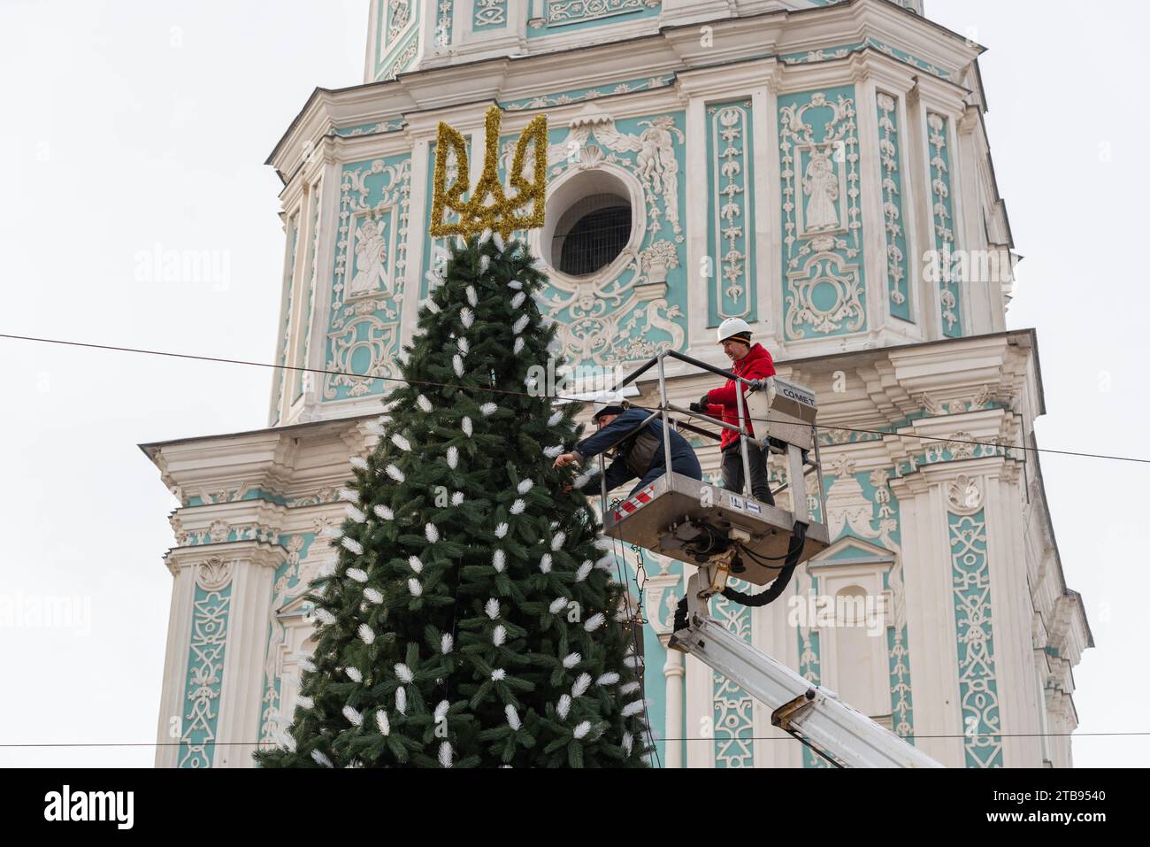 Wartime decoration hi-res stock photography and images - Alamy