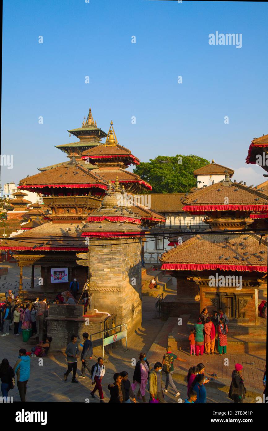 Nepal, Kathmandu, Durbar Square, King Pratap Malla statue, temples ...