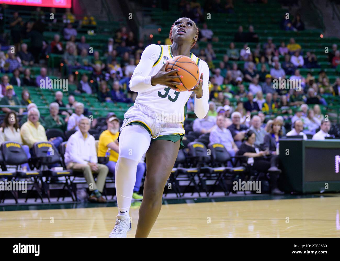 Ferrell Center Waco, Texas, USA. 3rd Dec, 2023. Baylor Lady Bears guard ...