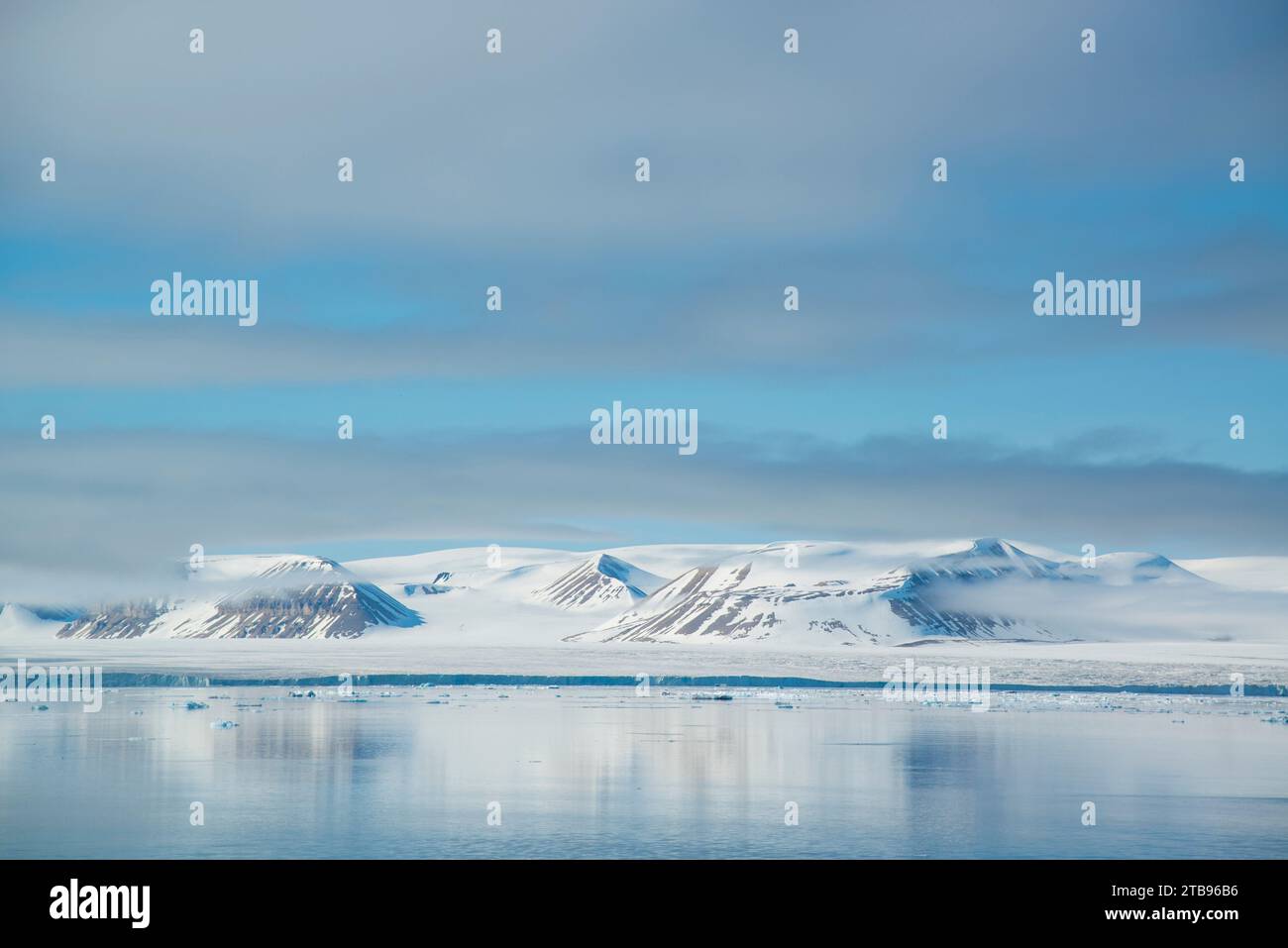 Desolate island coast in the Hinlopen Strait; Svalbard, Norway Stock ...