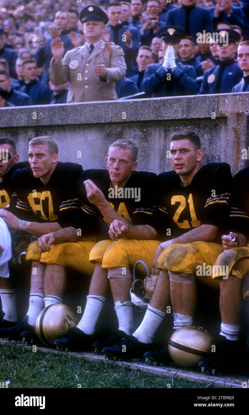 WEST POINT, NY - OCTOBER 4: Bill Carpenter #87, Pete Dawkins #24 and ...