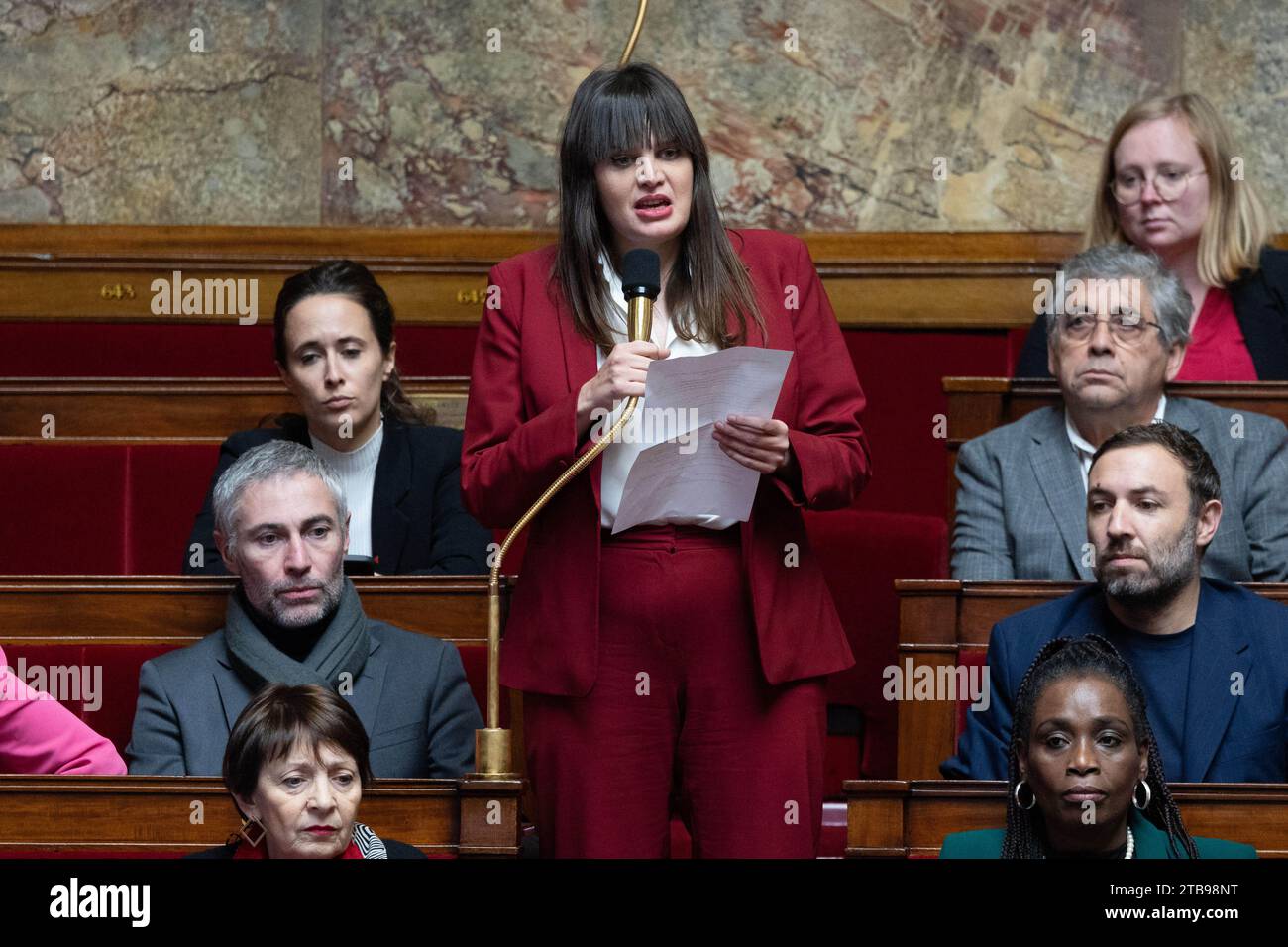 Paris, France. 05th Dec, 2023. LFI deputy Alma Dufour during a session ...
