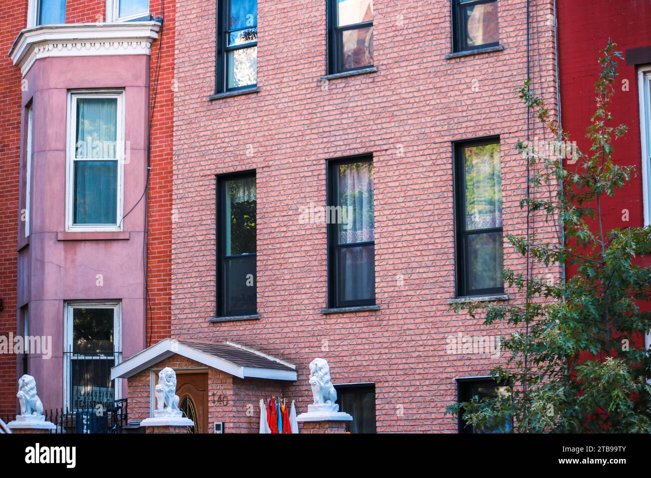 New York City brick building exterior Stock Photo - Alamy