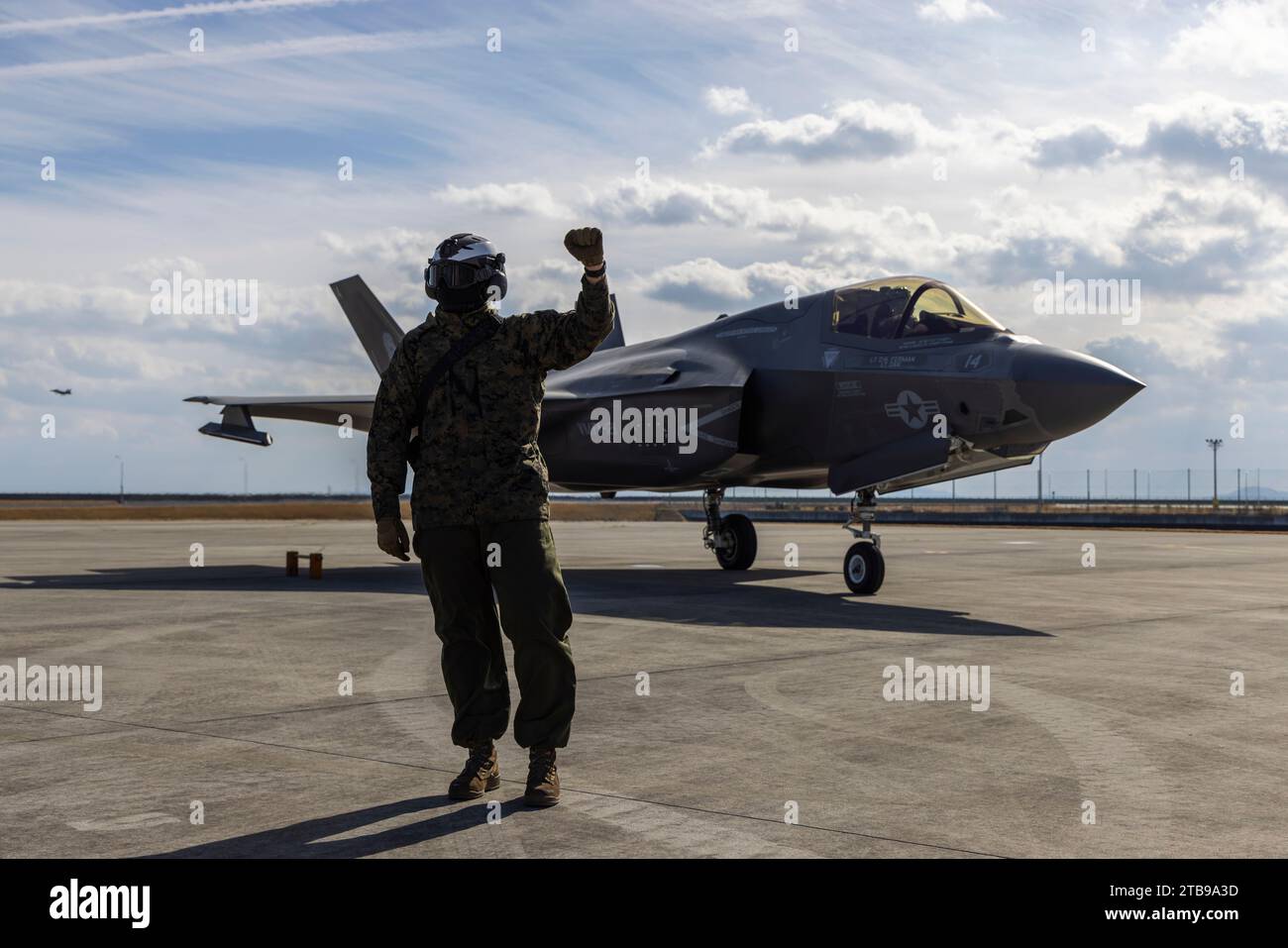 An F-35B Lightning II aircraft during flight operations at Marine Corps ...