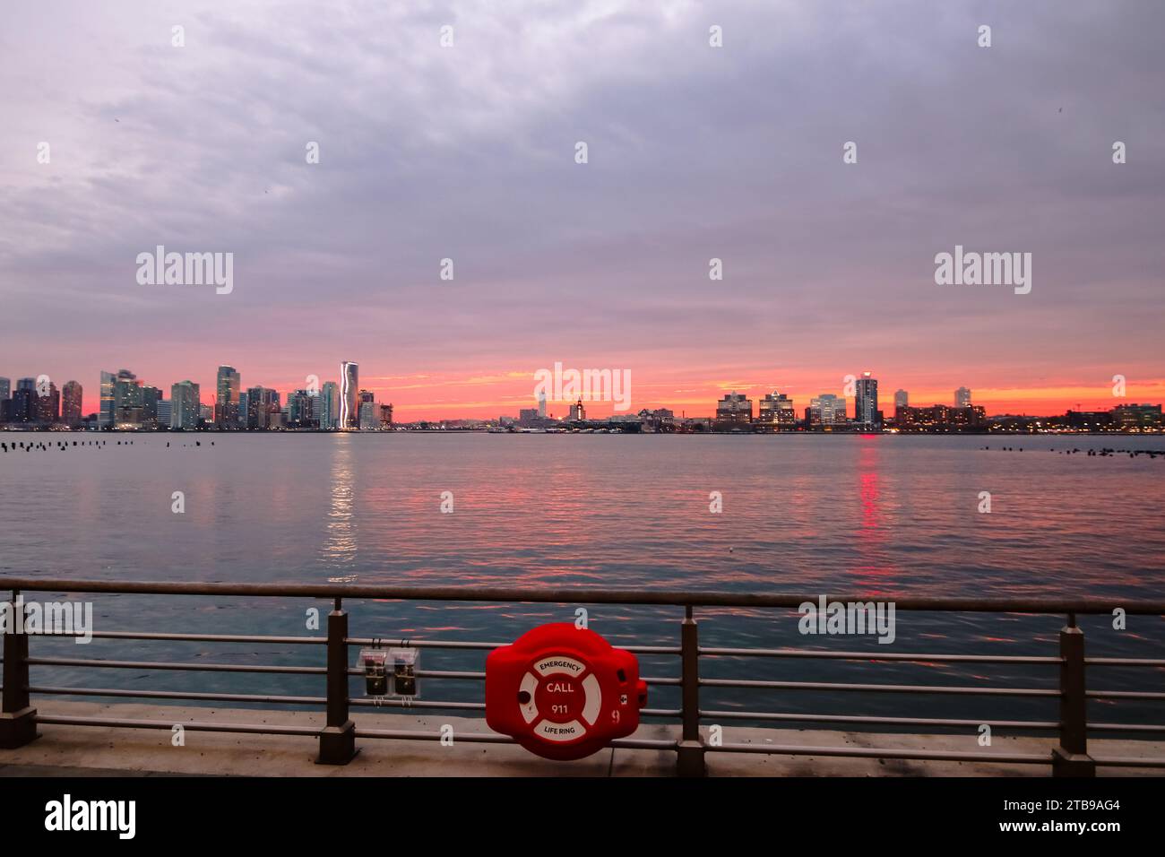 New York City skylines during sunset Stock Photo - Alamy