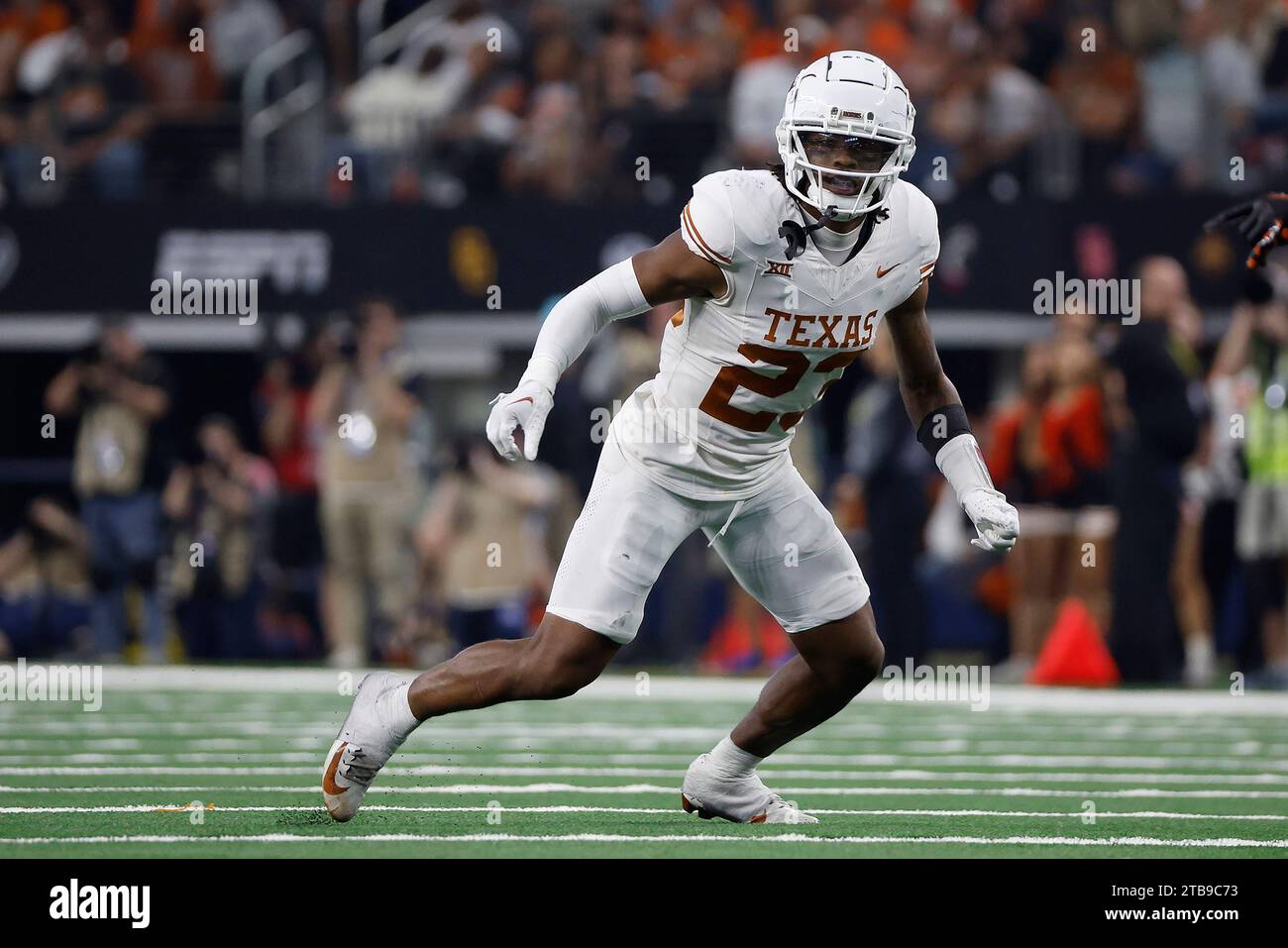 Texas defensive back Jahdae Barron (23) reacts during the second half ...