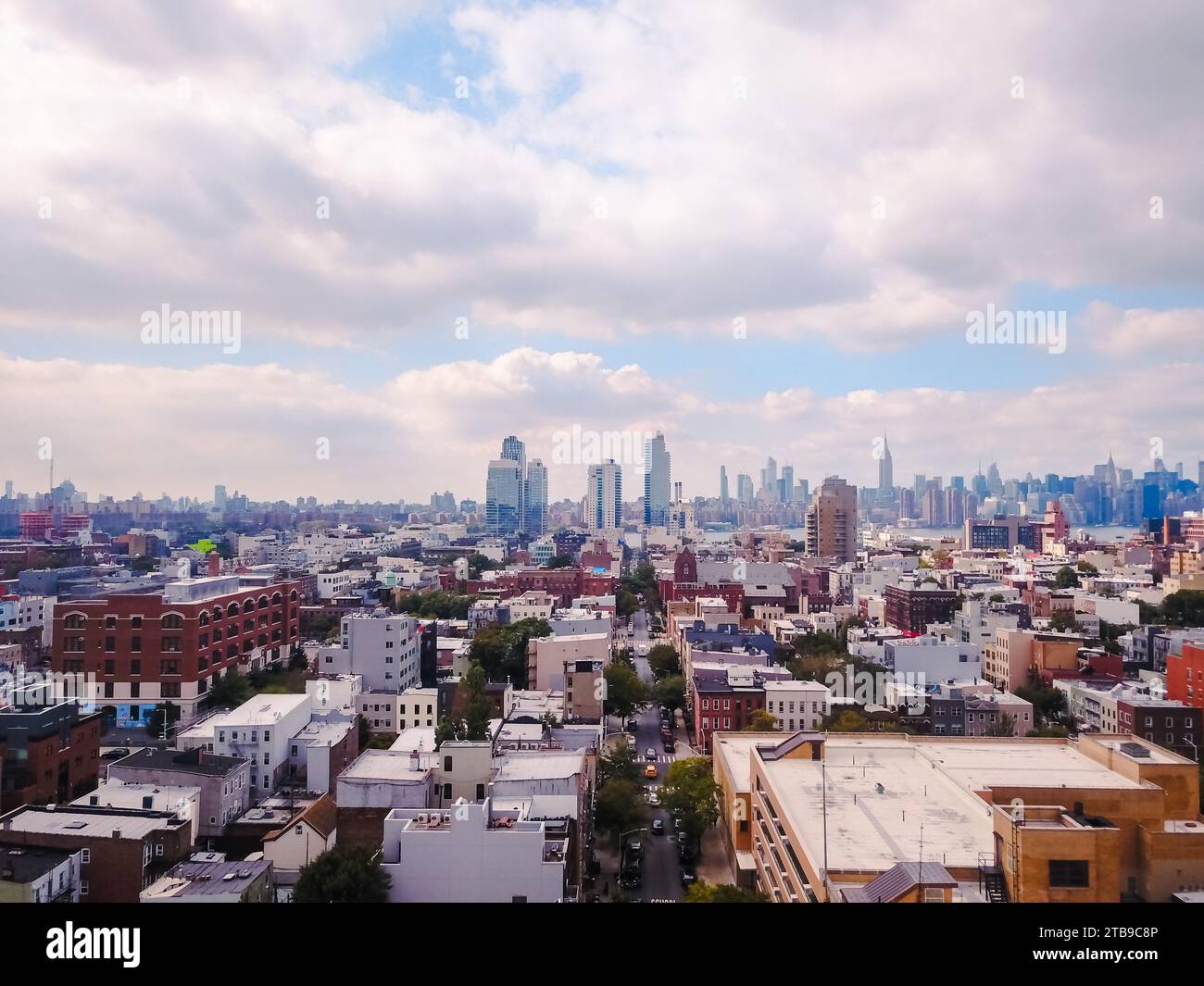 The skylines of New York City a view from Brooklyn Stock Photo - Alamy