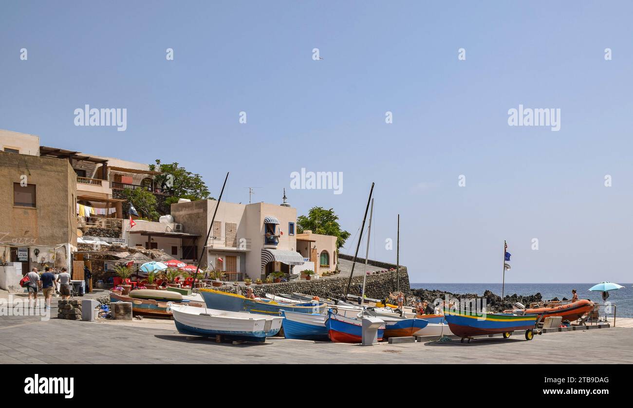 The coastal village of Gadir in Pantelleria island Stock Photo - Alamy