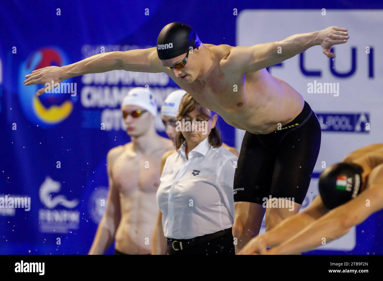 Mens 4x50m freestyle relay hi-res stock photography and images - Alamy