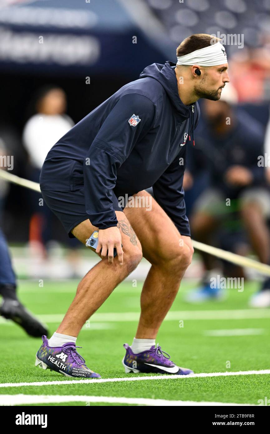 Houston Texans linebacker Blake Cashman (53) warms up prior to an NFL ...