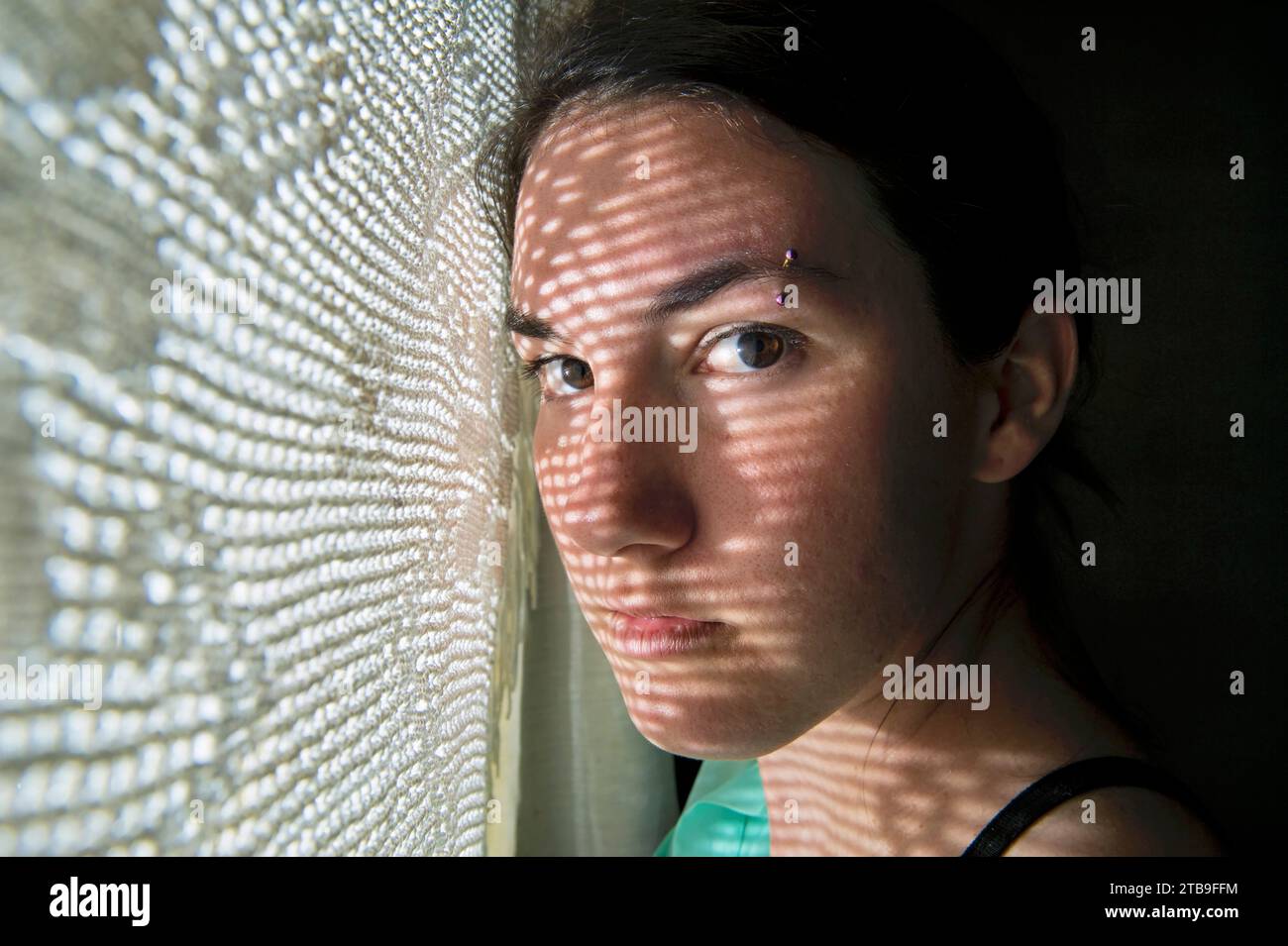 Untrusting face hi-res stock photography and images - Alamy