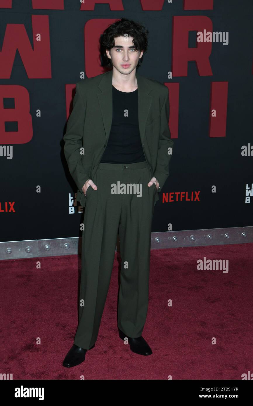 04 November 2023 - New York, New York - Charlie Evans at the Netflix NY ...