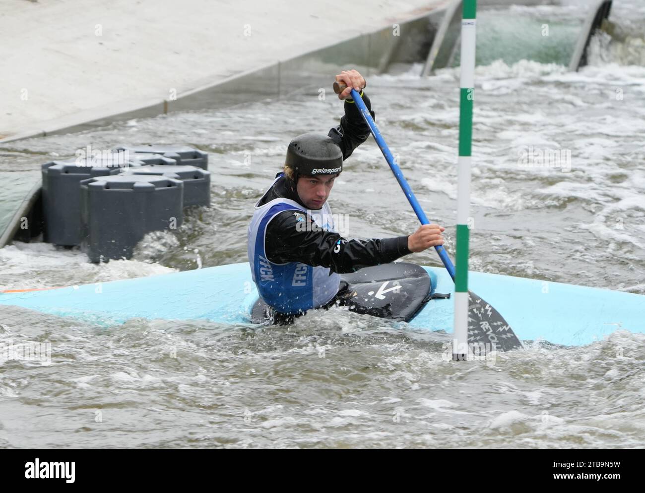 NIESER EMERIC OF ETOILE AMOU CK 1/2 Finale Canoë monoplace homme Elite ...