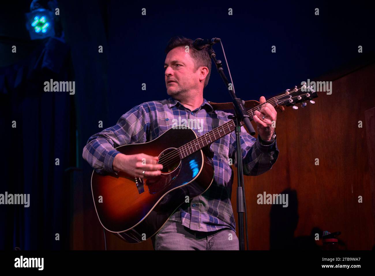 Singer, songwriter, Chris Ronald, in concert, Rogue Folk Club Stock ...