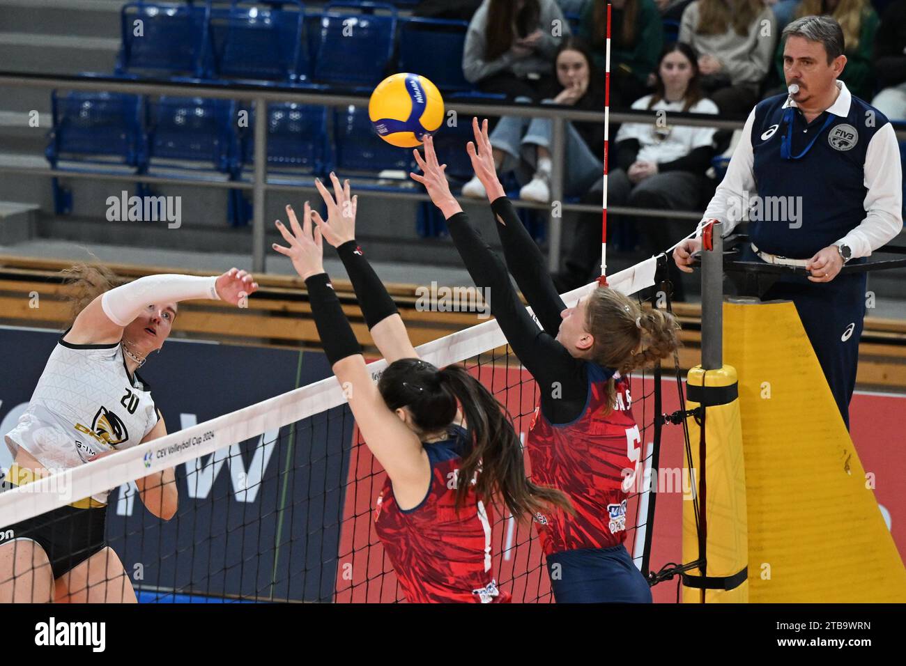 Brno, Czech Republic. 05th Dec, 2023. (L-R) Rosa Bjarregard-Madsen of ...
