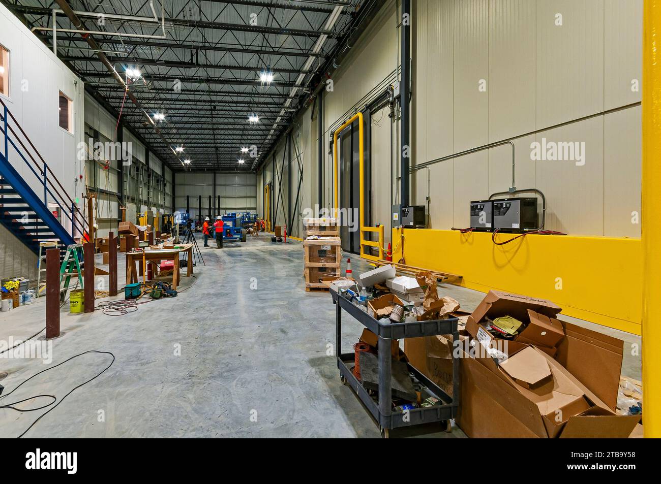 Loading beams hi-res stock photography and images - Alamy