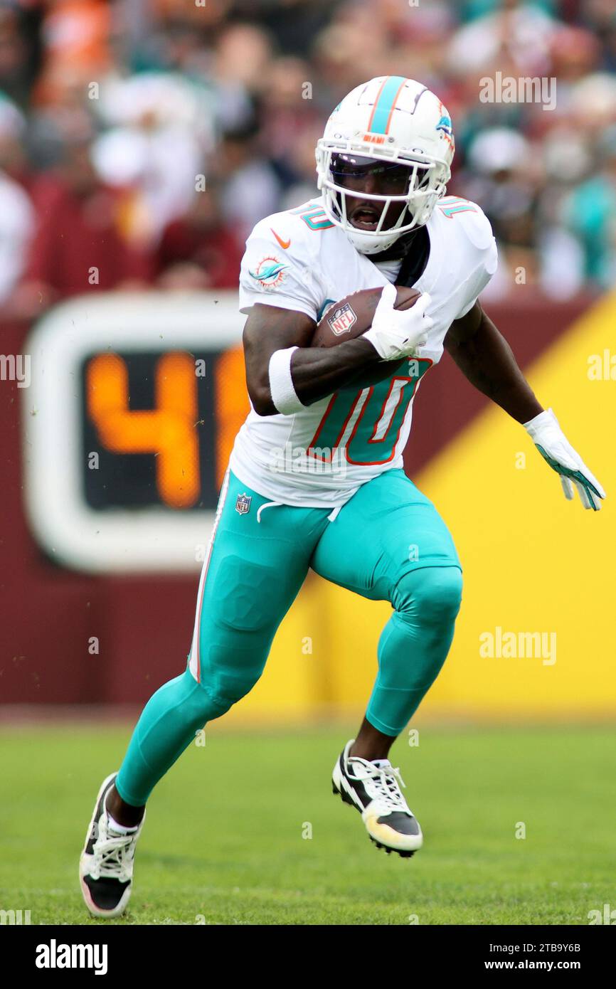 Miami Dolphins wide receiver Tyreek Hill (10) runs during an NFL ...