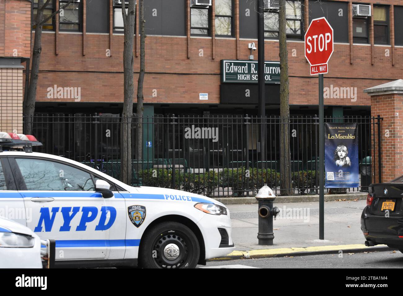Brooklyn, United States. 05th Dec, 2023. Police stage after a stabbing ...