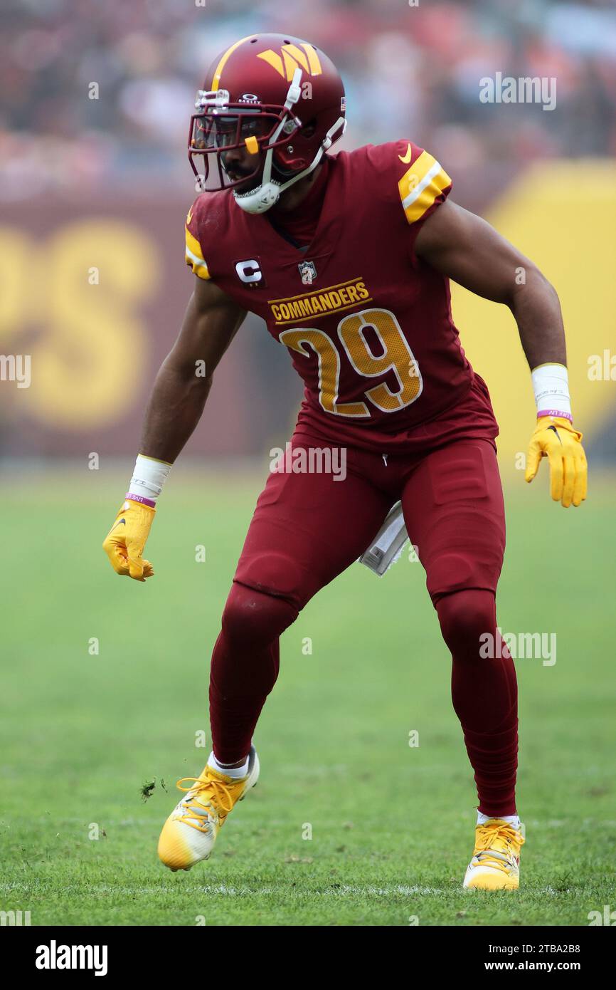 Washington Commanders cornerback Kendall Fuller (29) runs during an NFL ...